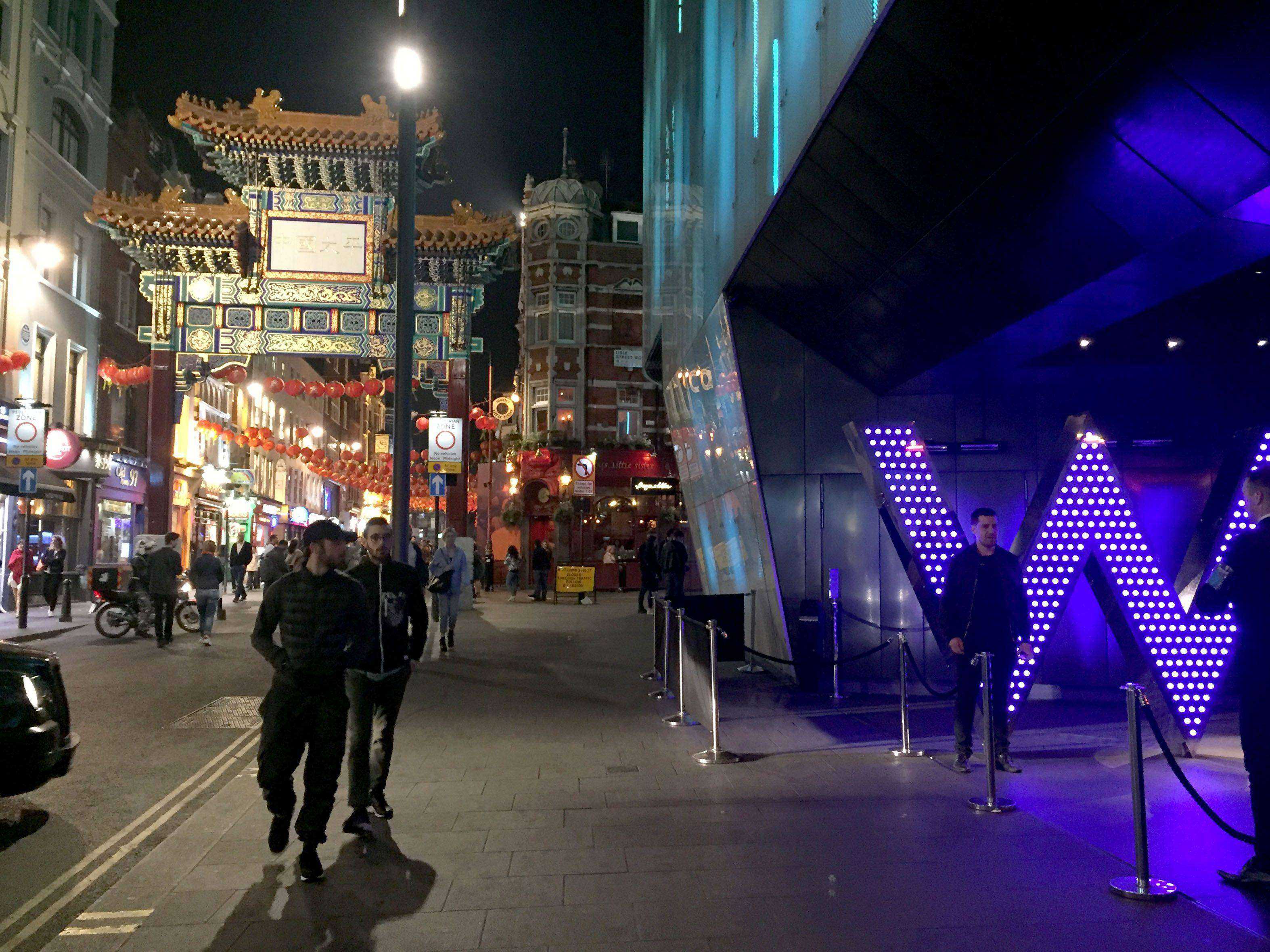 夜店风情：伦敦莱斯特广场 W 酒店体验 – 美国信用卡101
